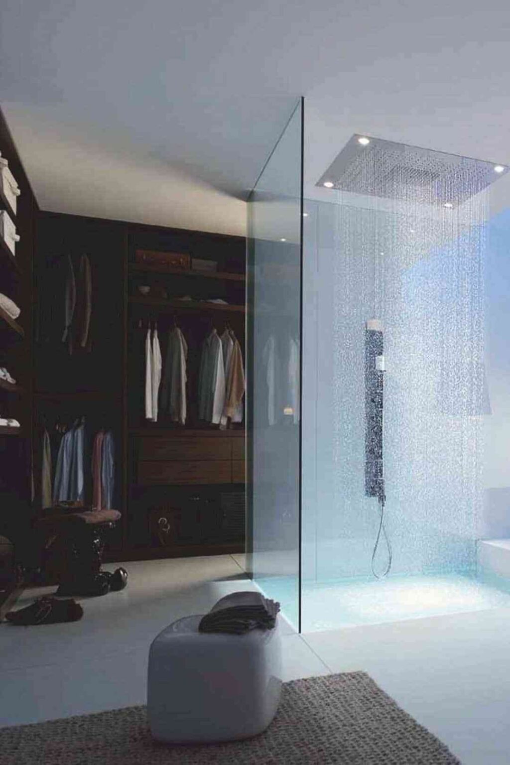 Motivos para elegir una ducha tipo lluvia en el cuarto de baño