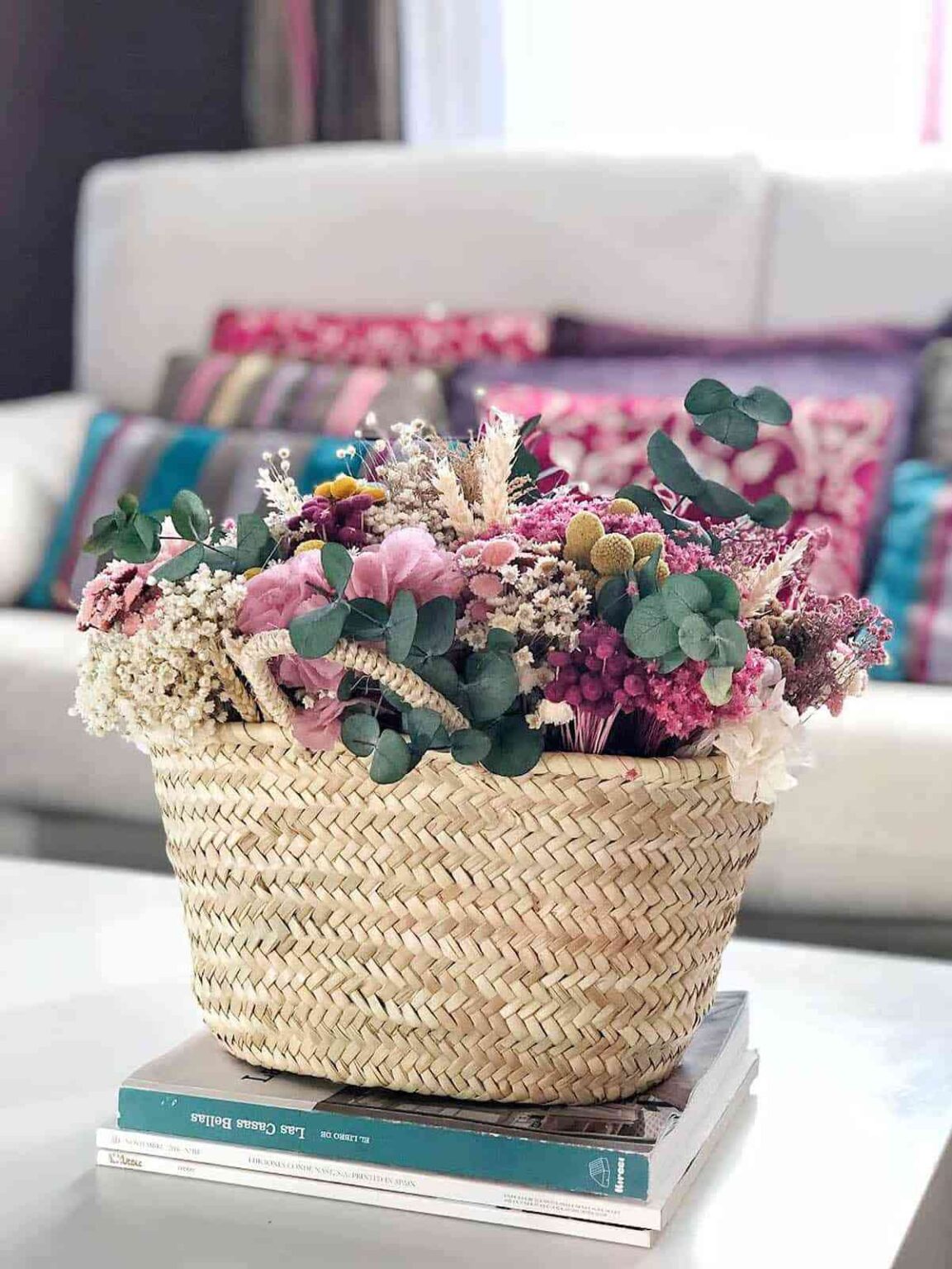 Decora tu hogar con flores preservadas